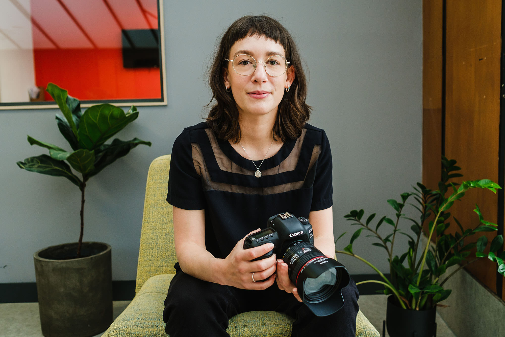 Business portraits and staff headshots by Anja Poehlmann